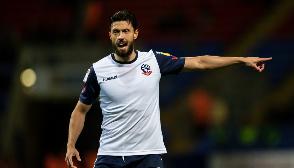 Jason Lowe Joins The Valiants - Moorlands Radio