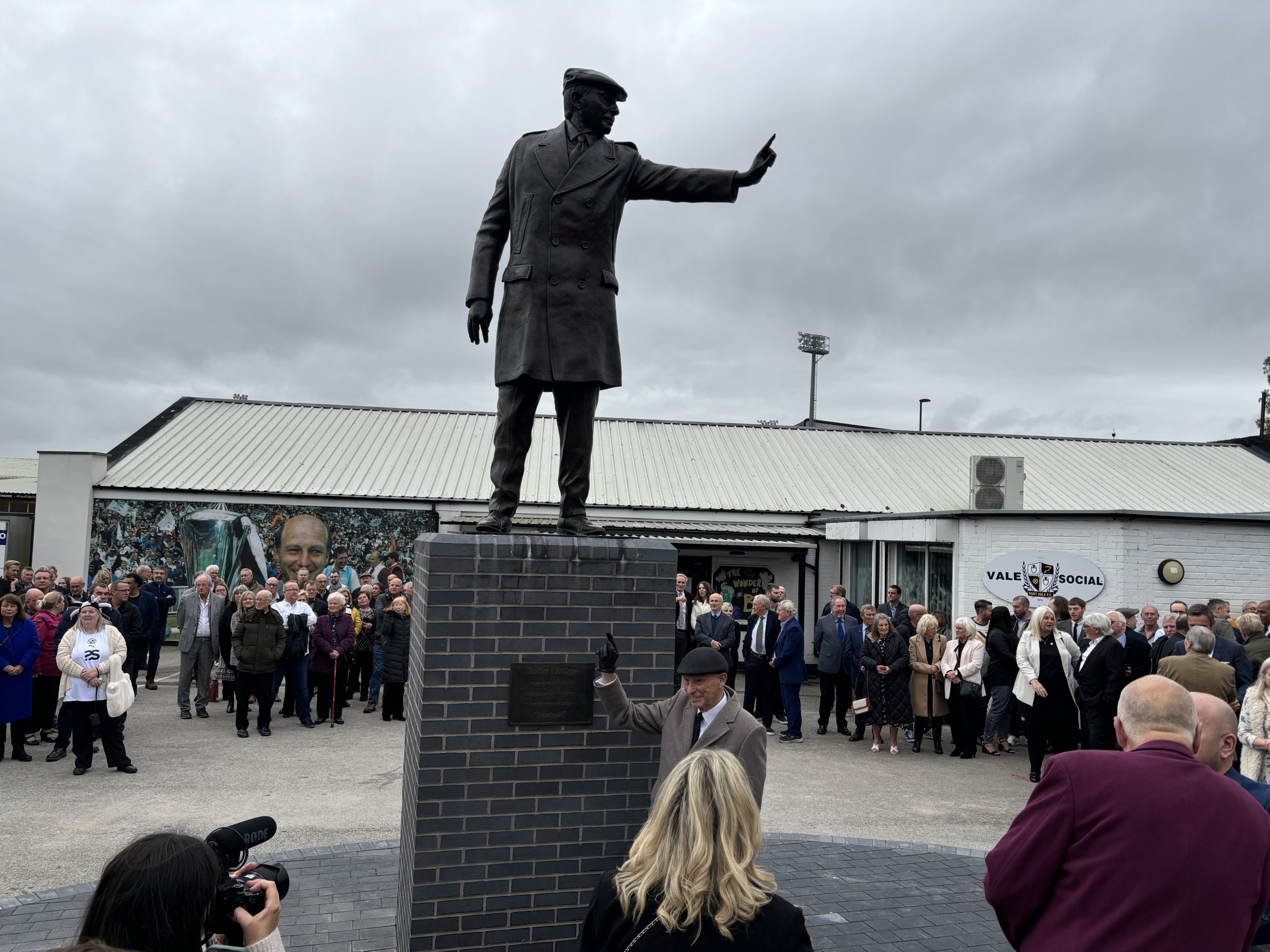 Moorlands Radio honoured to play a part in the unveiling of the John ...